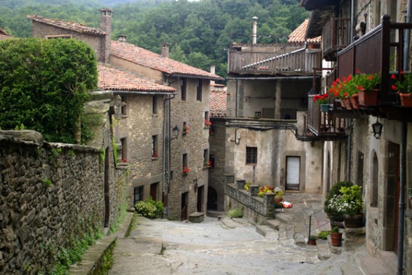 Rupit i Pruit (Catalunya) Una población de cuento