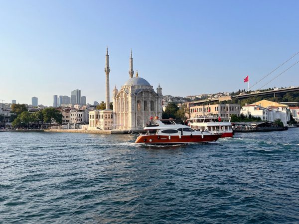 Ruta-por-Turquía-crucero-Bósforo - Volando Voy Viajes