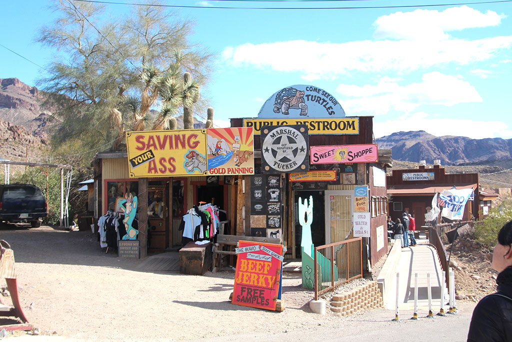 Oatman (Arizona) que ver y hacer en el pueblo de los burros de la Ruta 66