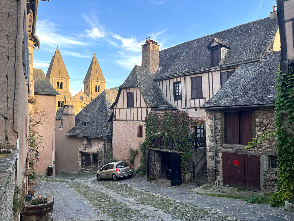 Que ver en Conques (Francia) + Guía completa 2026